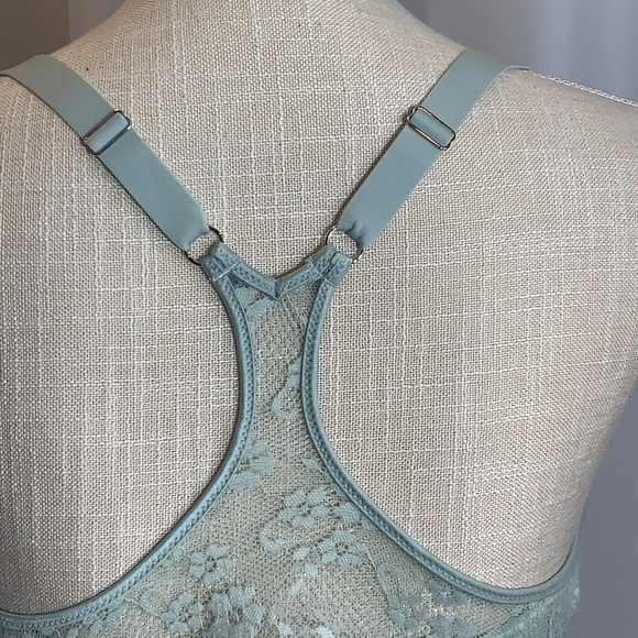 Maidenform | Intimates & Sleepwear | Nwot Maidenform Full Coverage ...